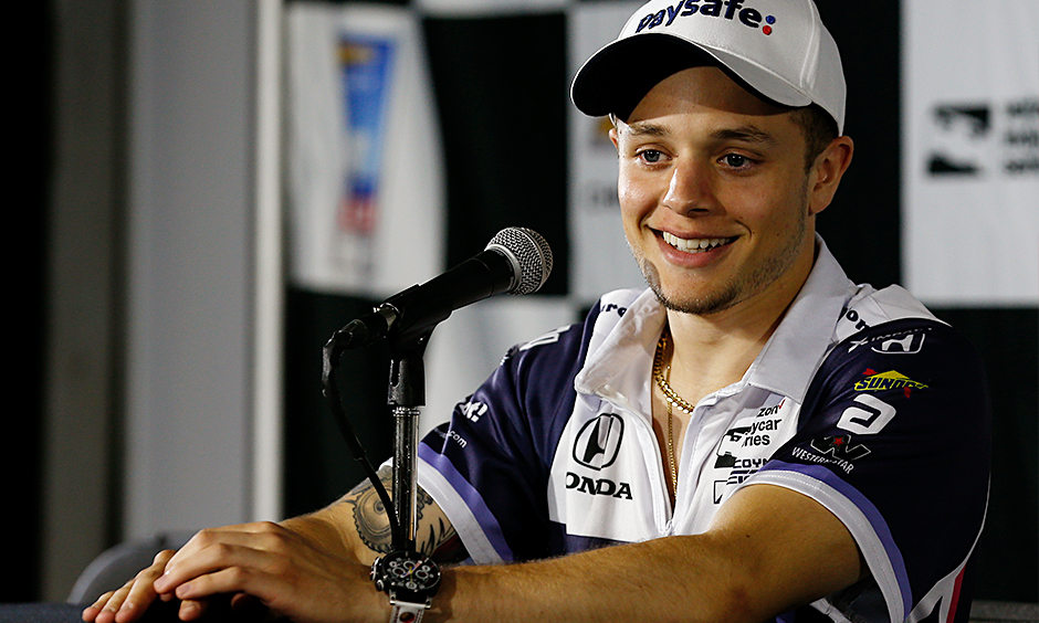 Ferrucci impresses in official INDYCAR practice debut