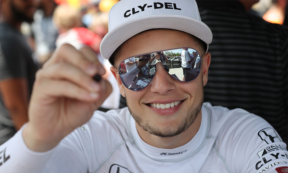 APP EXCLUSIVE: Ferrucci leading hometown rally